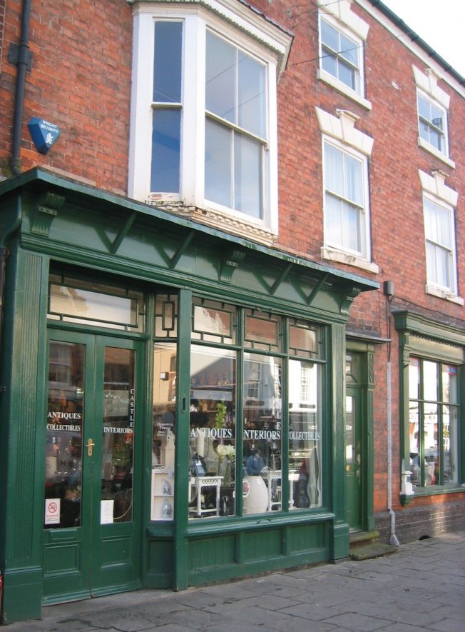 Suits You, Sir: Some Years in the History of 47 Long Street, Atherstone ...