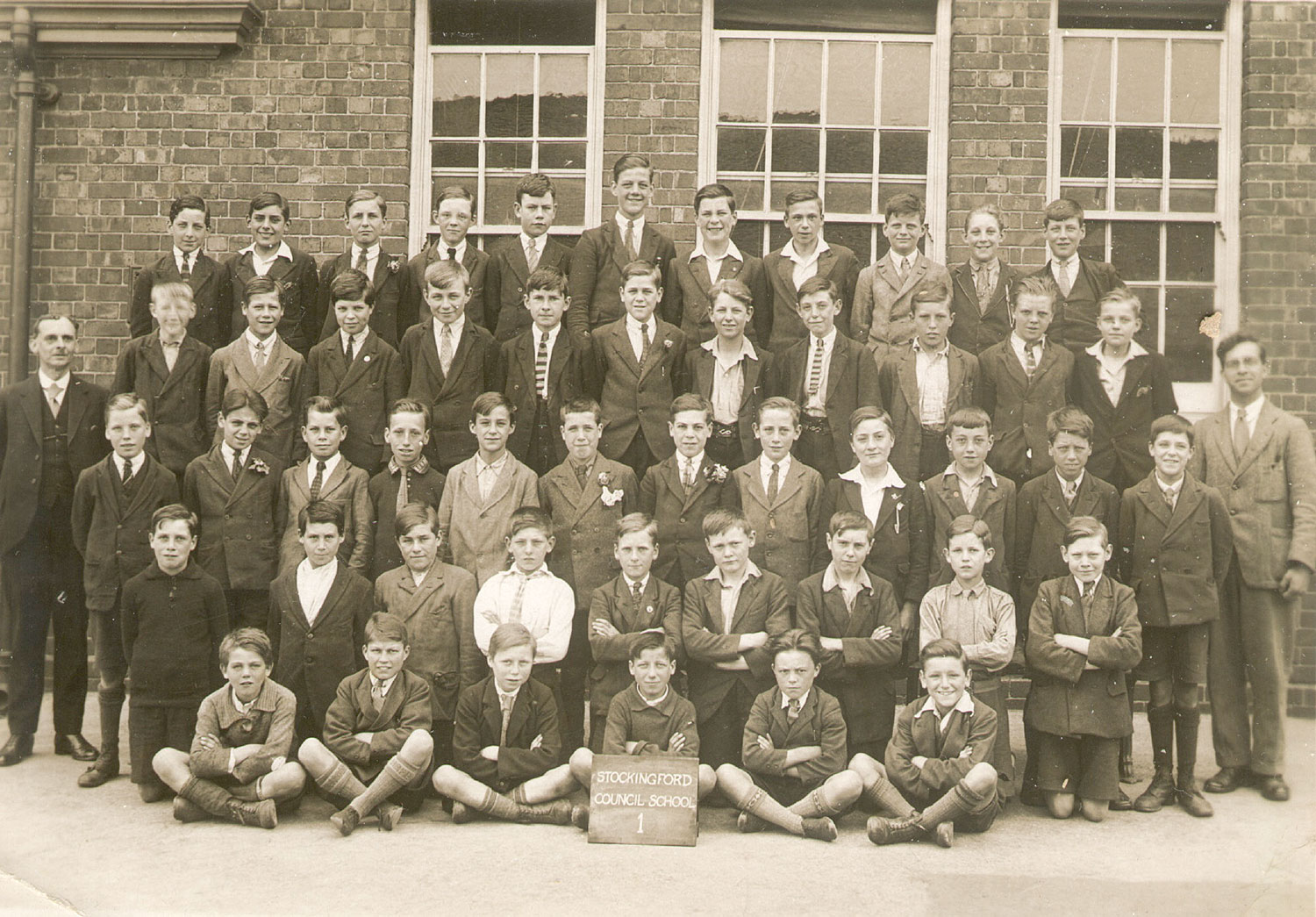 Nuneaton. Pupils at Stockingford School - Our Warwickshire